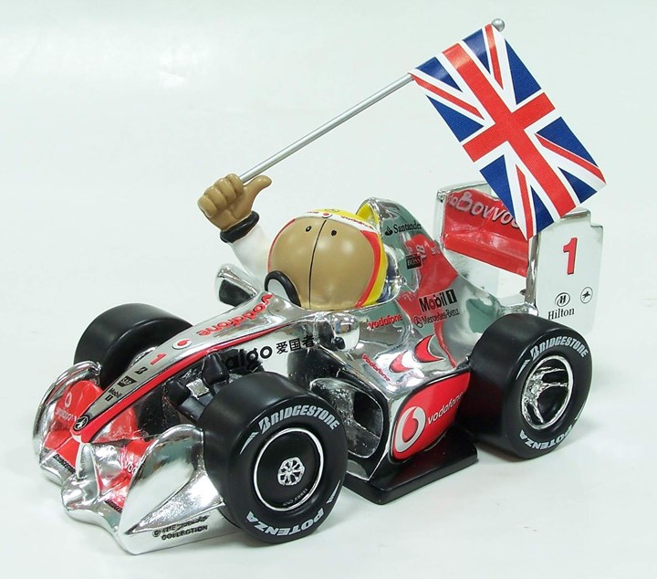 Lewis Hamilton Hero Model : Duke Video