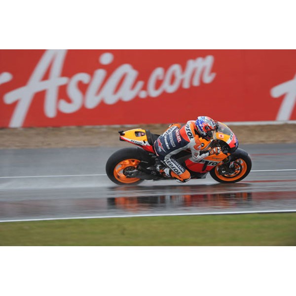 Casey Stoner (2) British MotoGP 2011 Silverstone : Duke Video